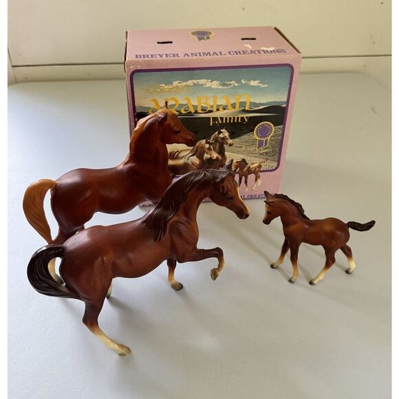Breyer | Toys | Vintage Breyer 355 Chestnut Classic Arabian Family ...